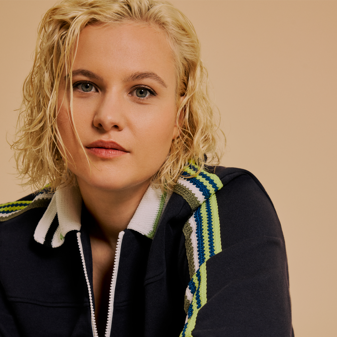 EMMA PETERS - Zouave Productions